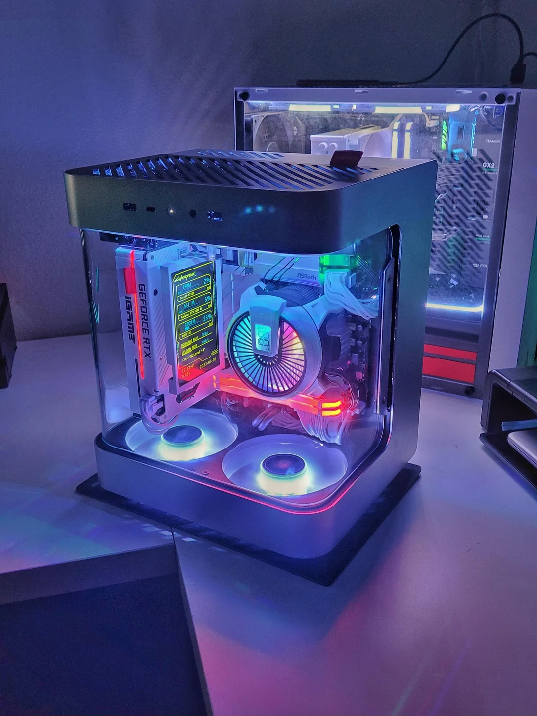 Just finished this- my first ITX build. Are there other cases like this? Maybe in M-ATX size ...