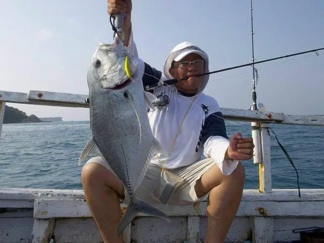 biggest GT i caught on light tackle so far | Scrolller