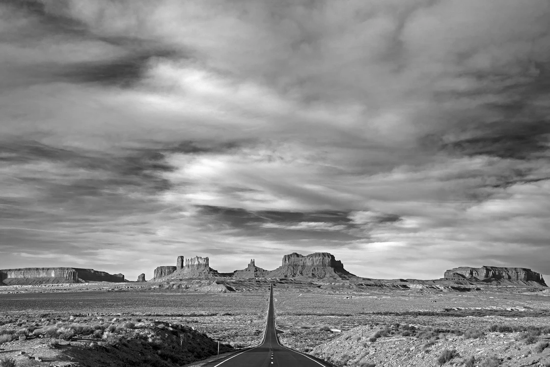 Monument Valley, AZ [OC] [2500x1668] | Scrolller
