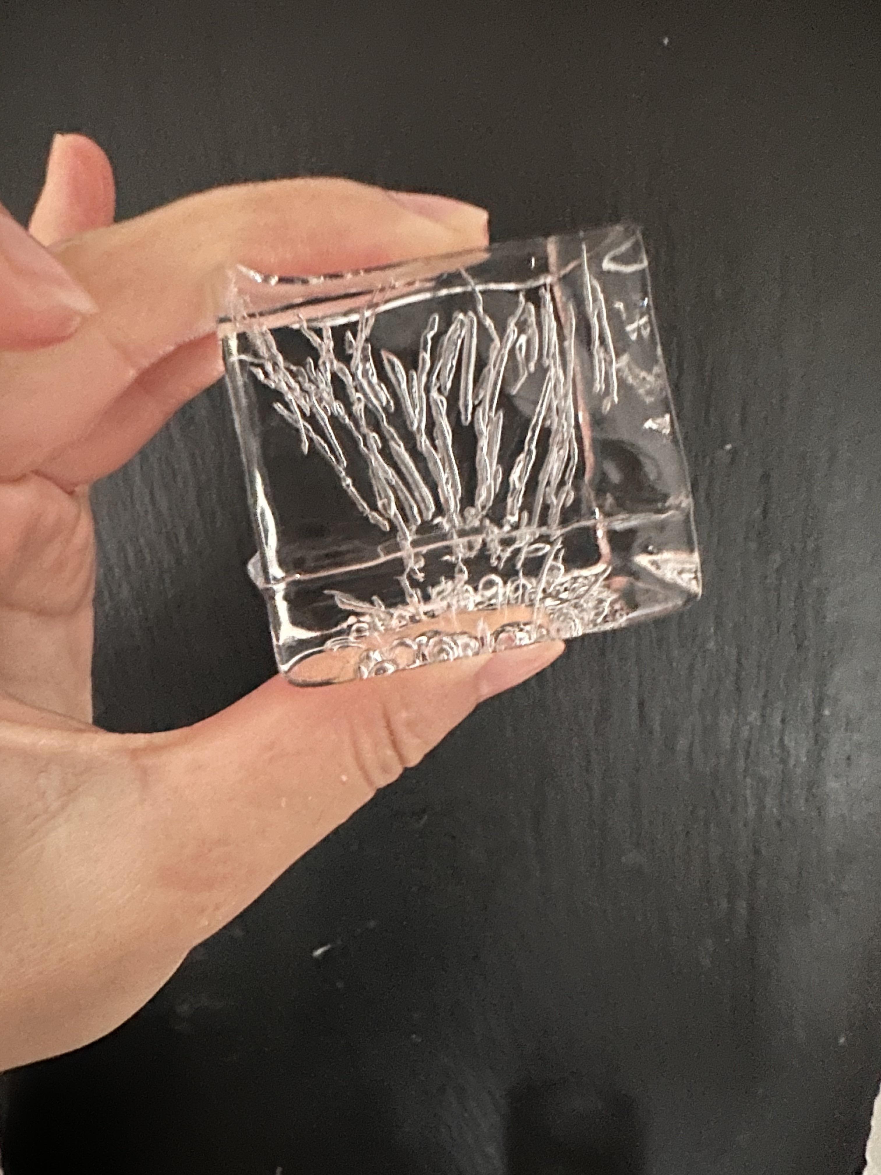 Update: I incorporated all suggestions and it looks different but still not clear | Scrolller