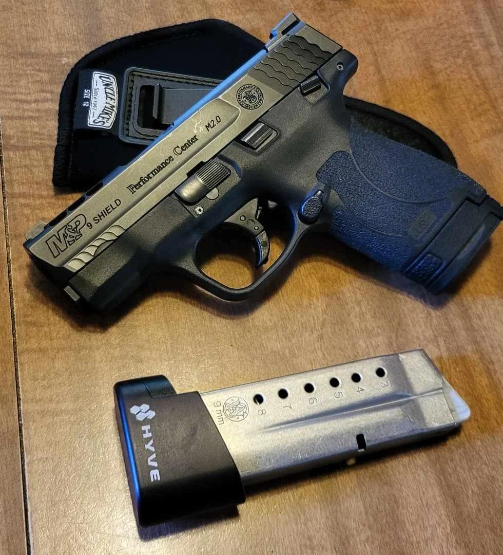 New to me ( Smith & Wesson M&P shield 2.0 9mm performance center ) | Scrolller