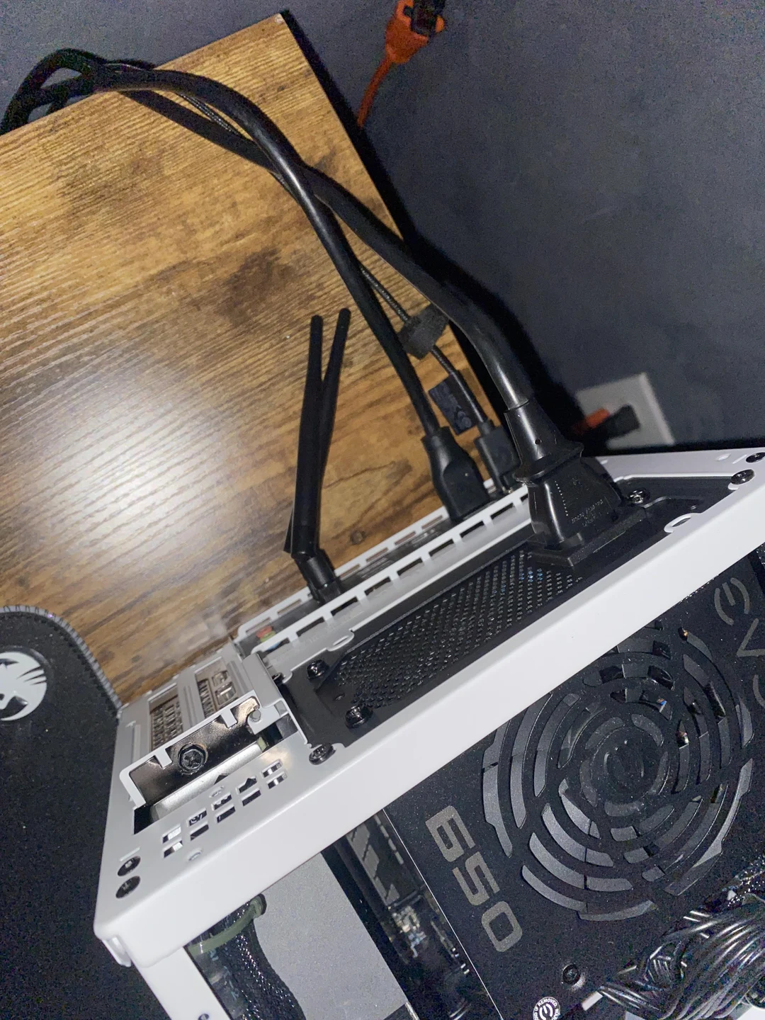 So I had my gpu out for a few days in a different pc so I was using my integrated intel gpu. But ...