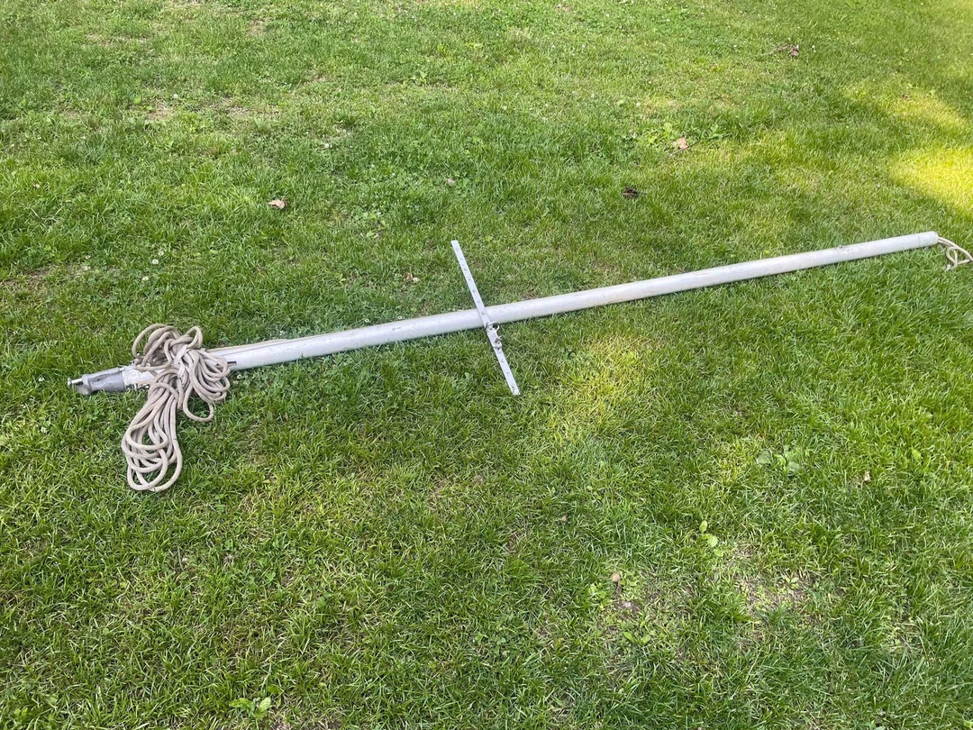 Junkyard pole, what did I just buy? | Scrolller