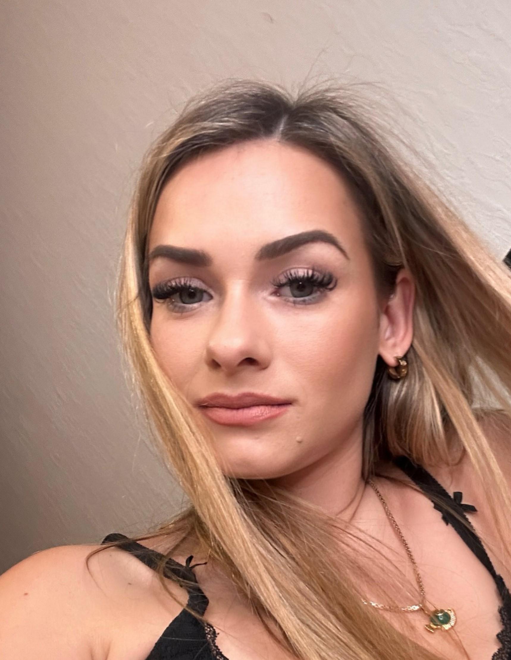 Did my eyebrows | Scrolller