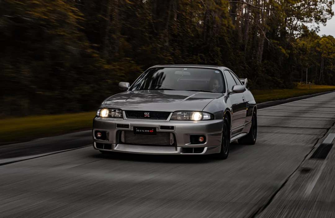 R33 GTR [4780x3114] | Scrolller