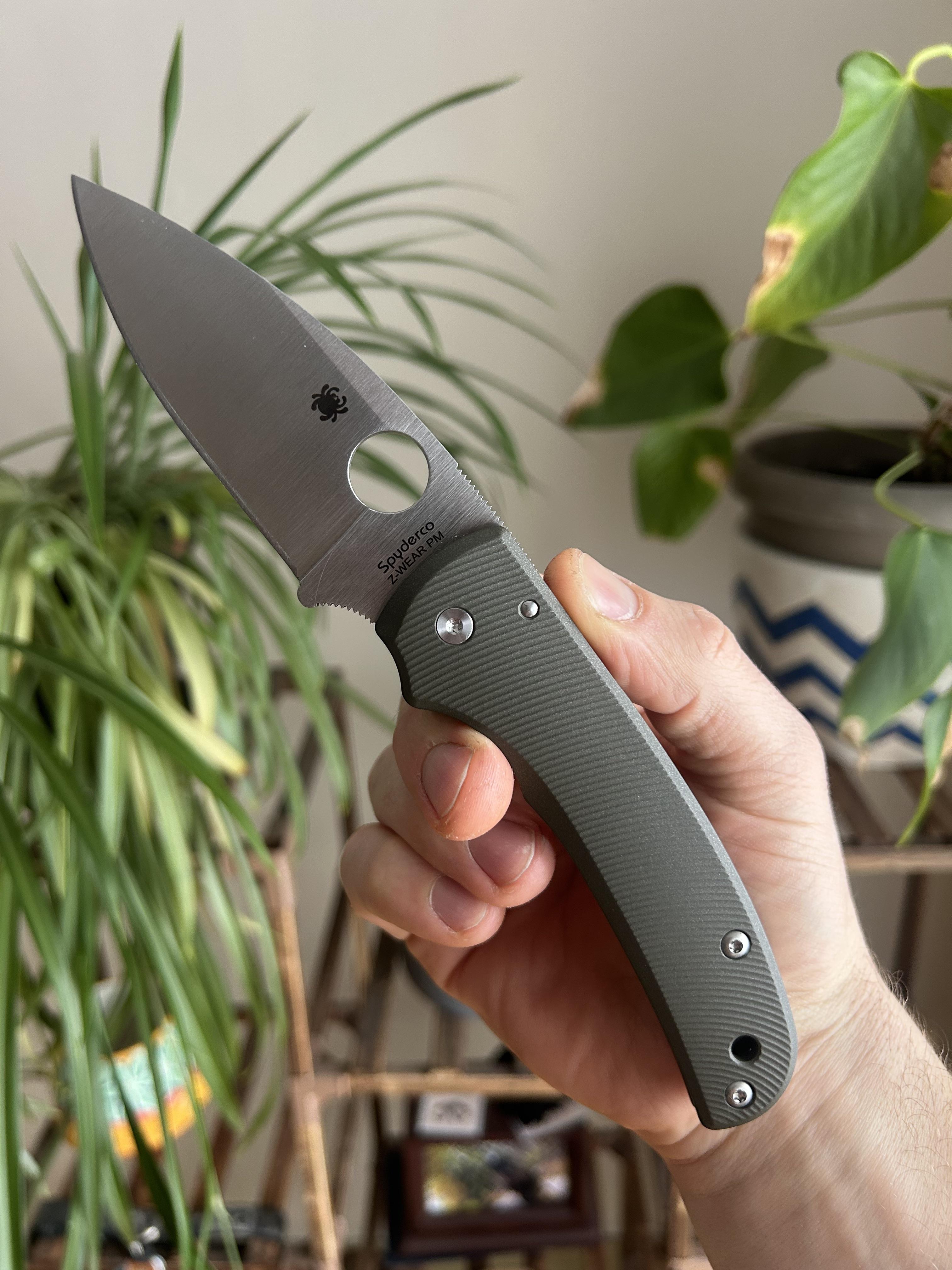Spyderco Shaman | Scrolller