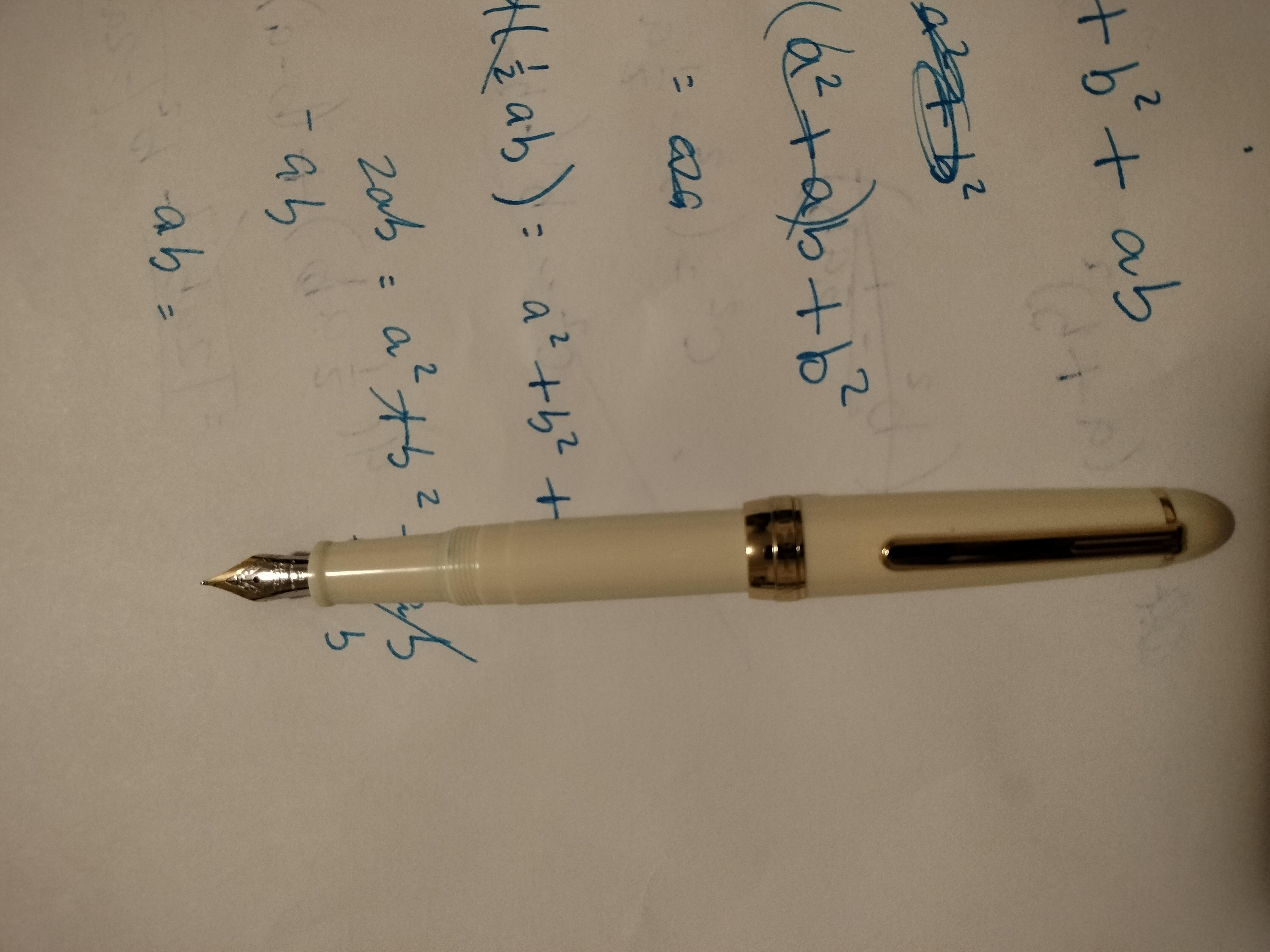 NPD: JinHao 992 Ivory | Scrolller
