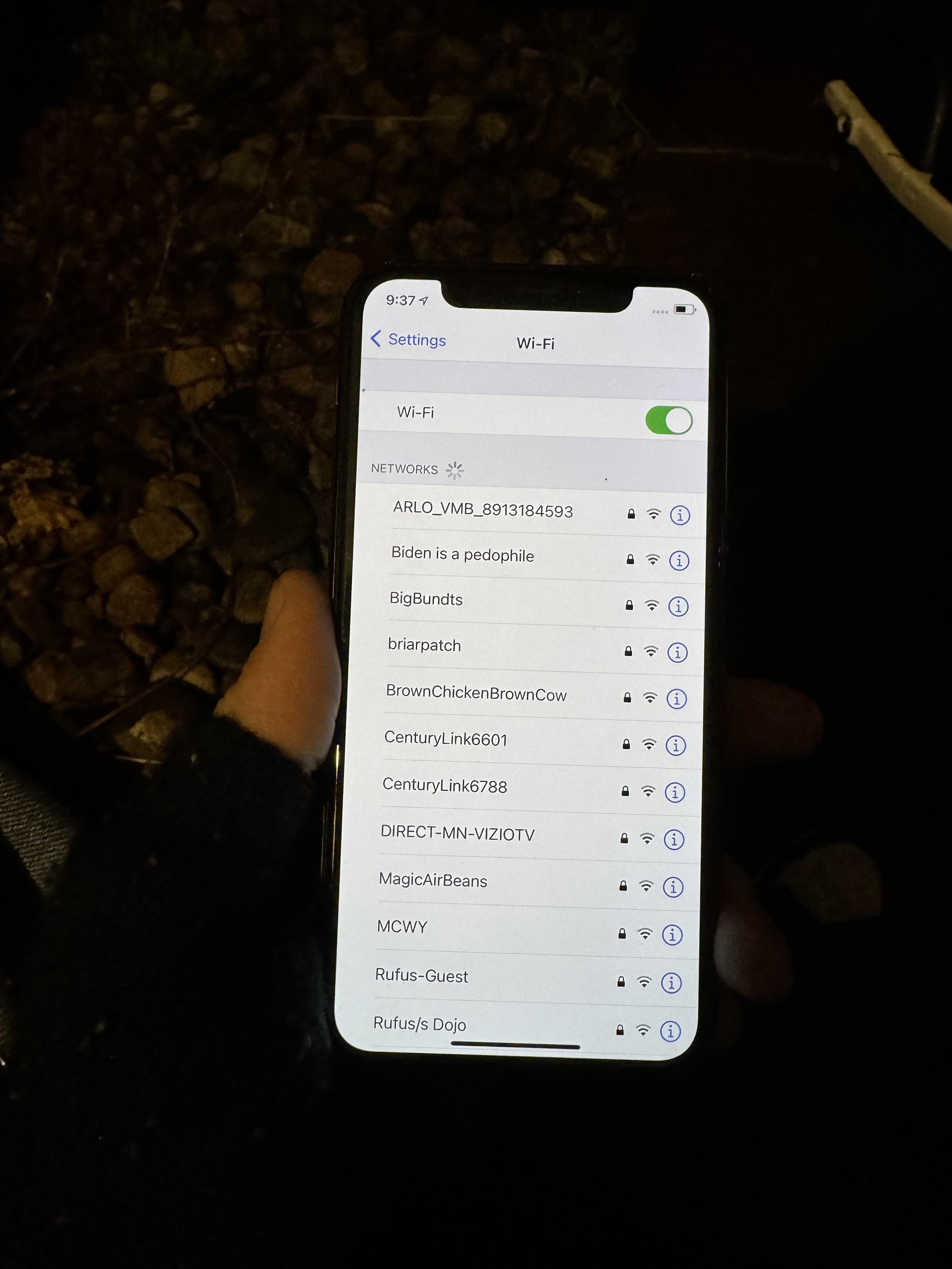 Why does my old phone show so many more WiFi APs? | Scrolller