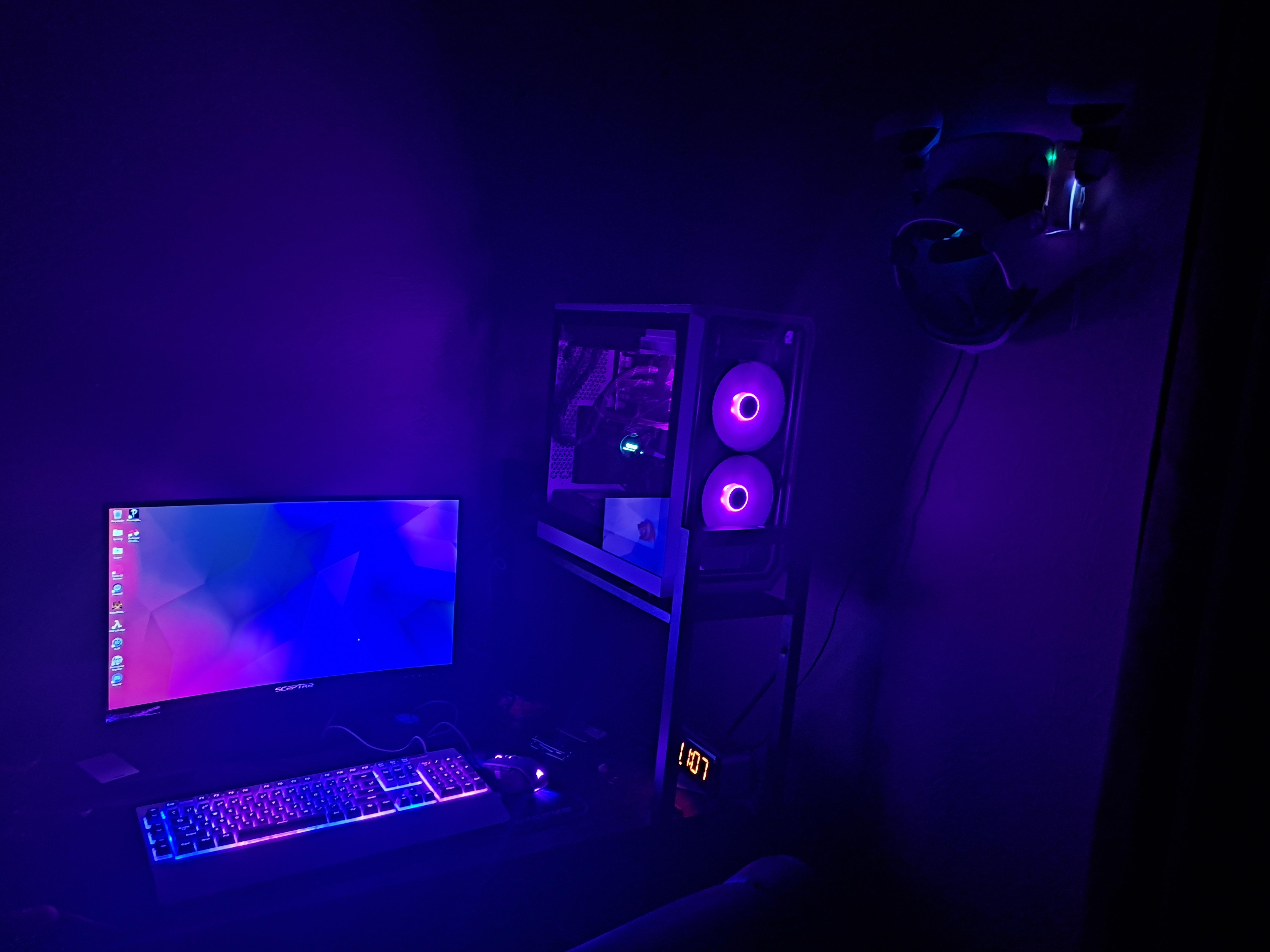 UPDATE NEW MONITOR AND BACKGROUND FOR MY SETUP (see previous post) | Scrolller