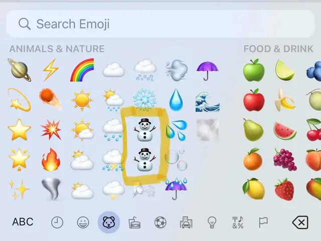 What is the difference between these two emojis | Scrolller