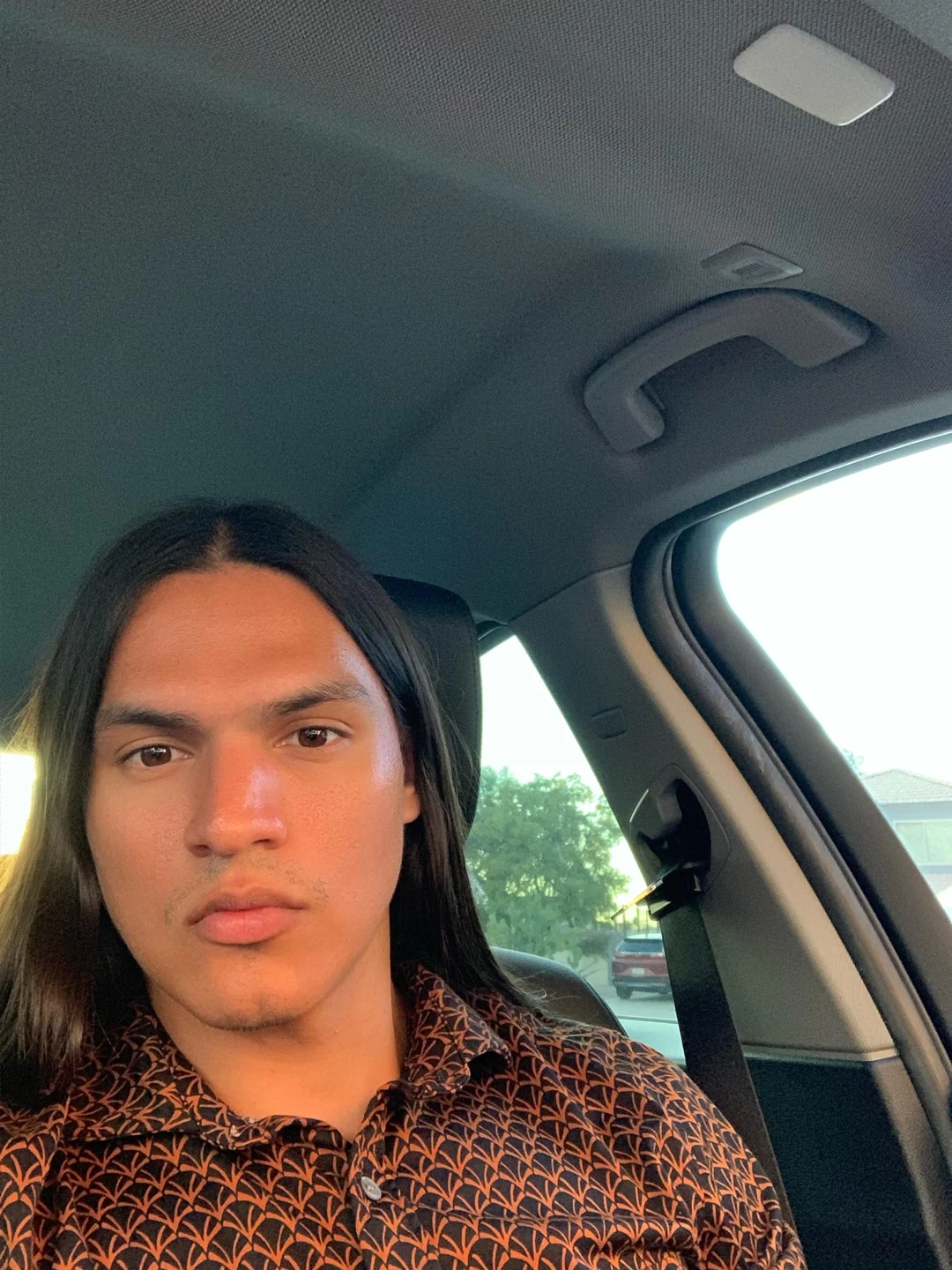 Tried a new shampoo/conditioner, would you say my hair looks more silky or more greasy? | Scrolller