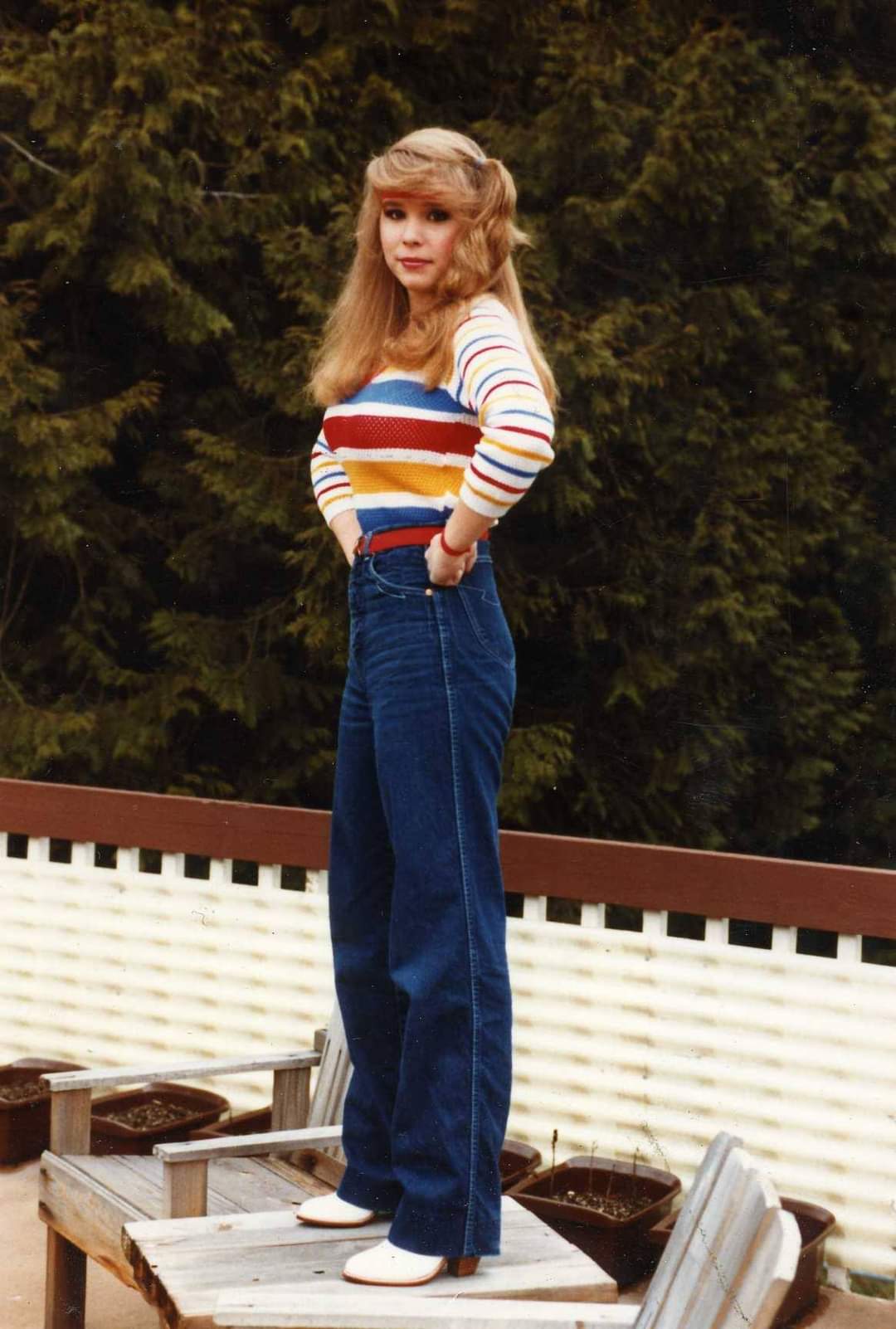 My beautiful mom at 16yo [1979] | Scrolller