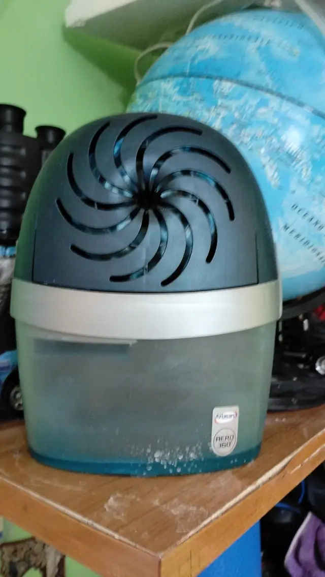 This is an humidity collector | Scrolller