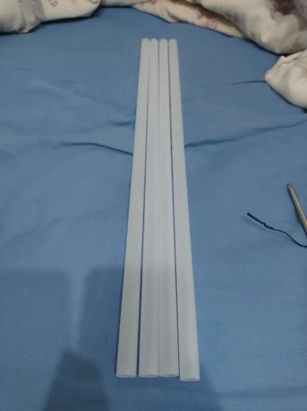 What is the acrylic cutting method? | Scrolller