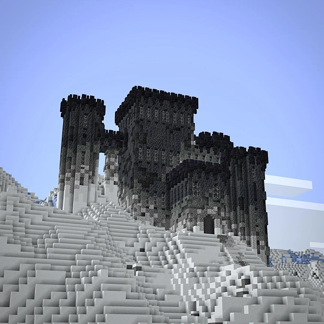 Winter castle | Scrolller