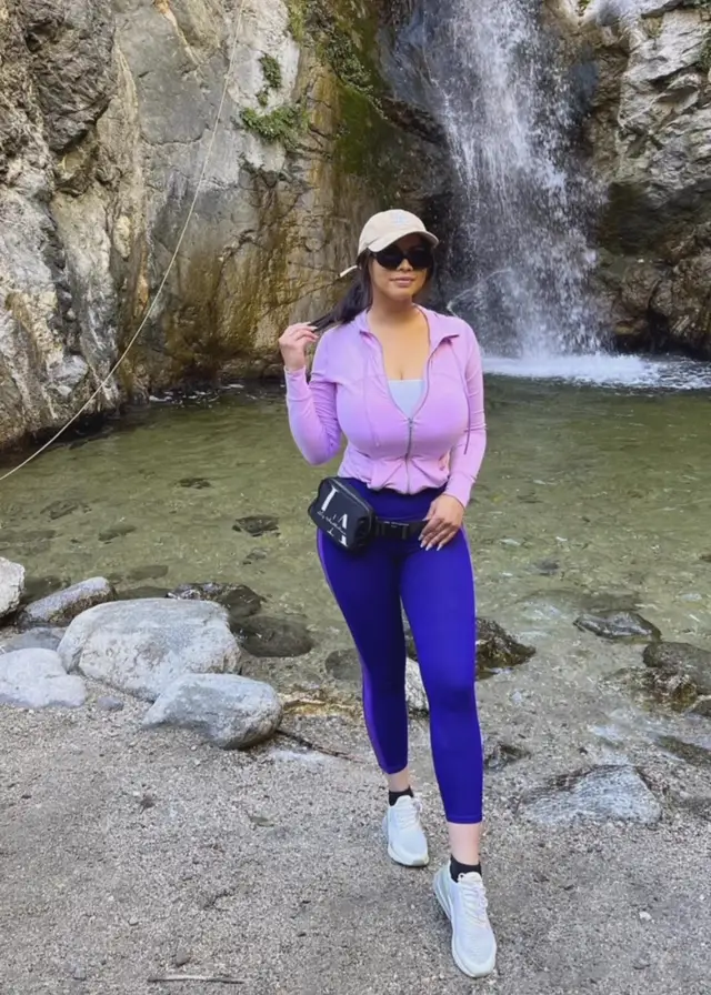 Waterfalls | Scrolller