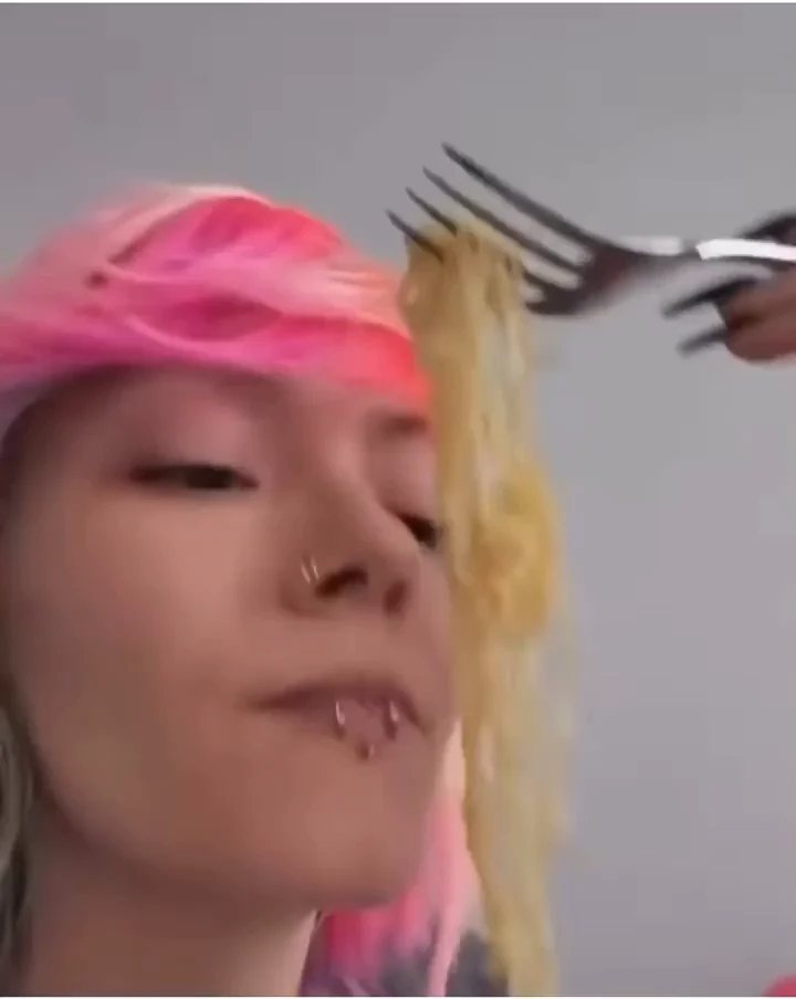 Oodles of Noodles | Scrolller