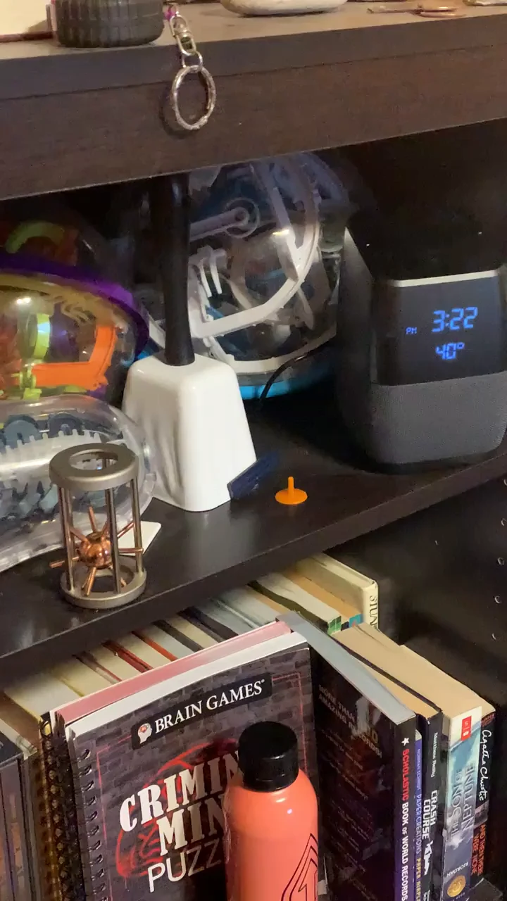 My alarm clock is so stupid | Scrolller