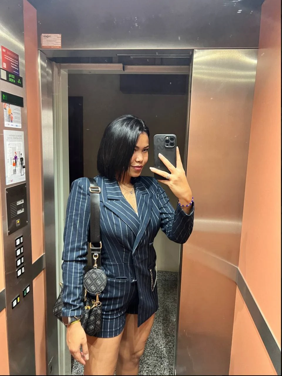 Girlfriends like me are rare. | Scrolller