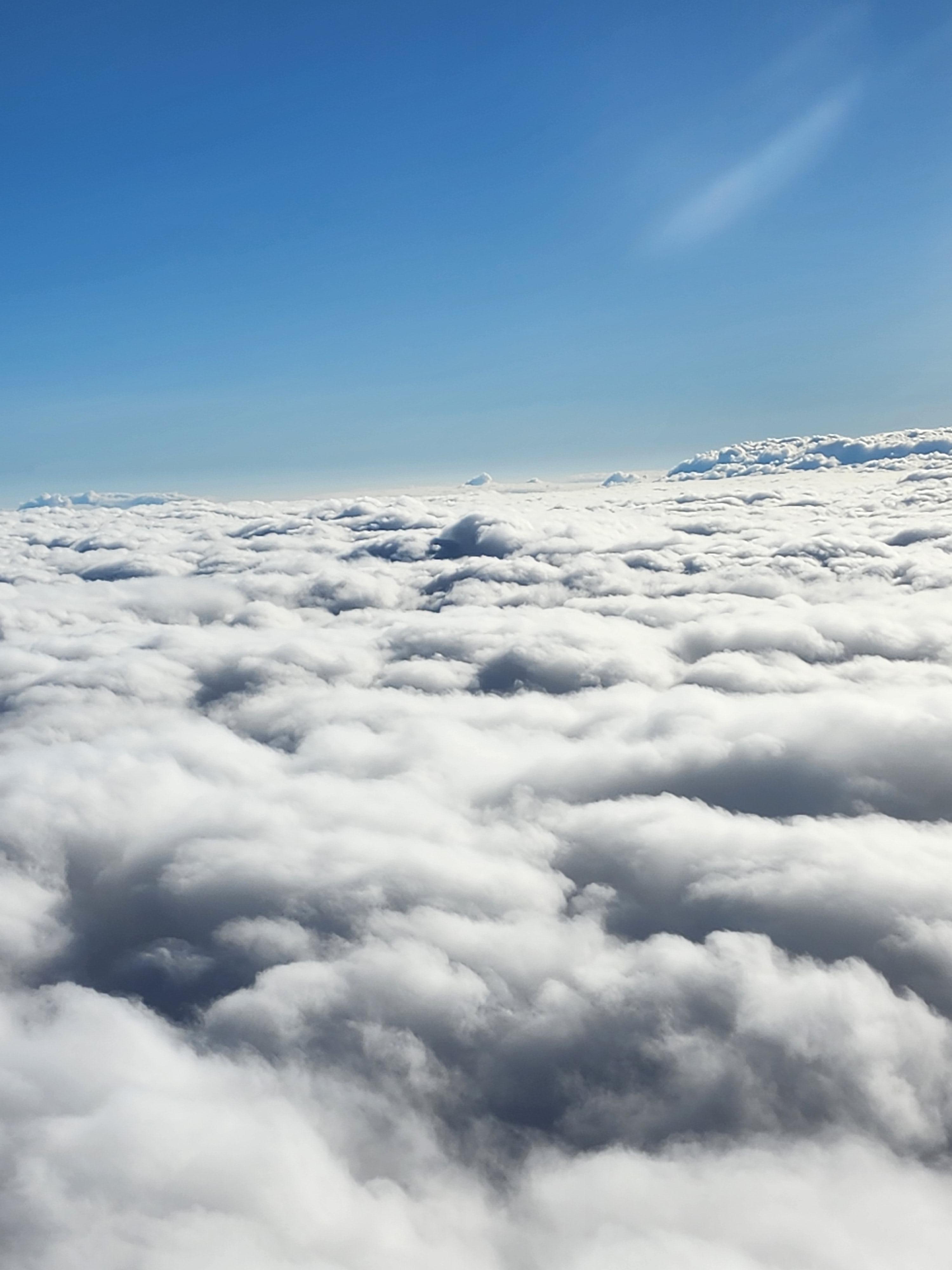 Sea of clouds | Scrolller