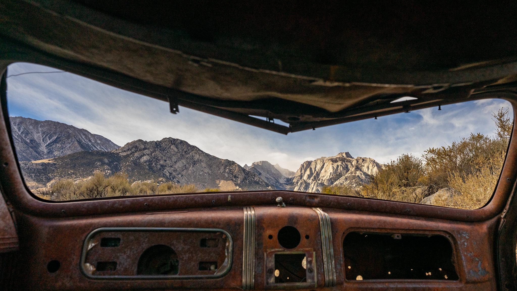 Master Deluxe View | Scrolller