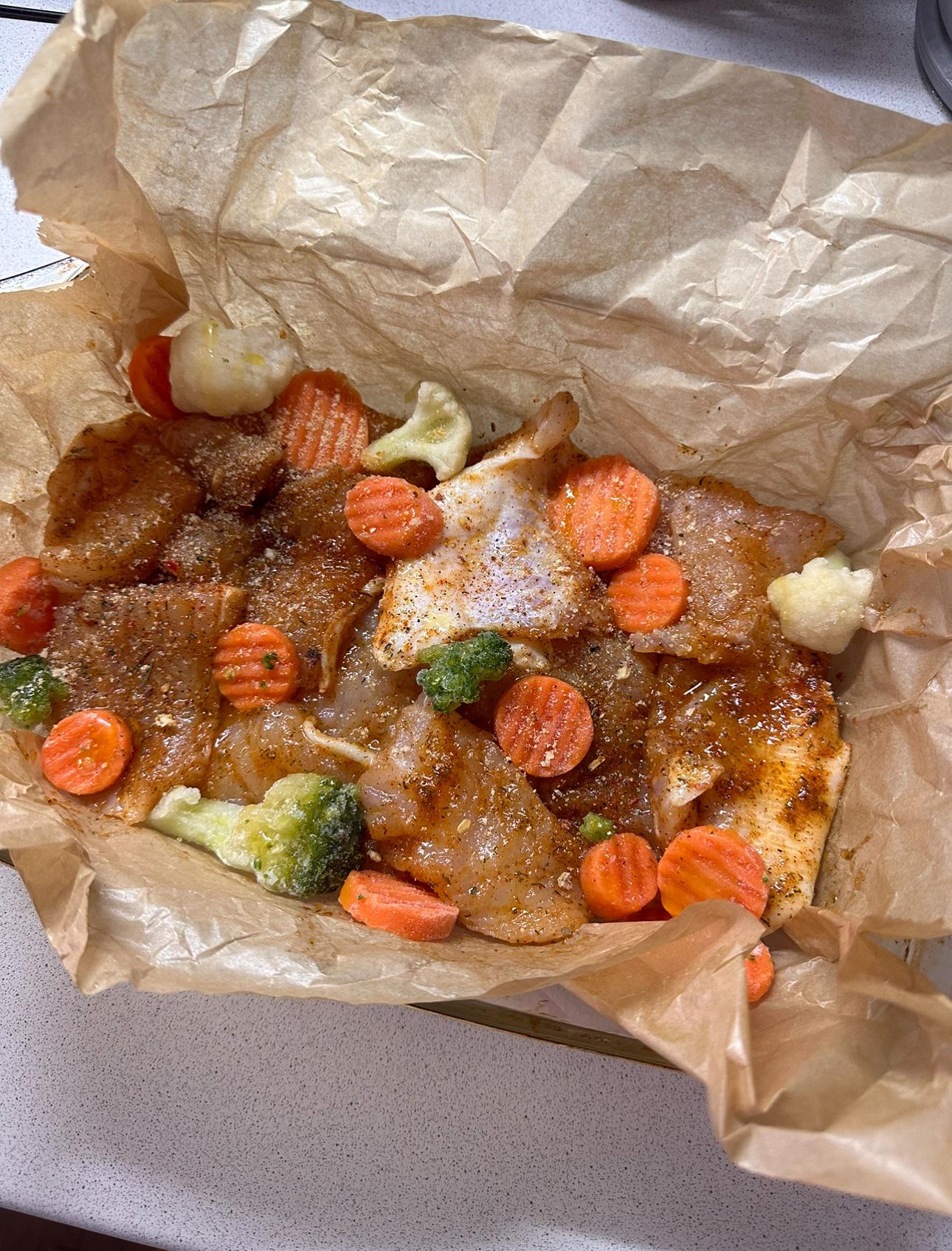 [homemade] Fish and vegetables | Scrolller