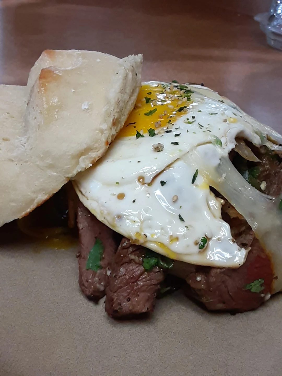 STAKE N EGG SANDO! | Scrolller