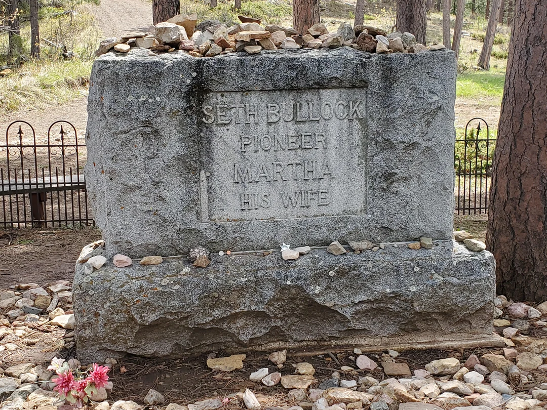 Seth Bullock and Ahis wife, Martha | Scrolller