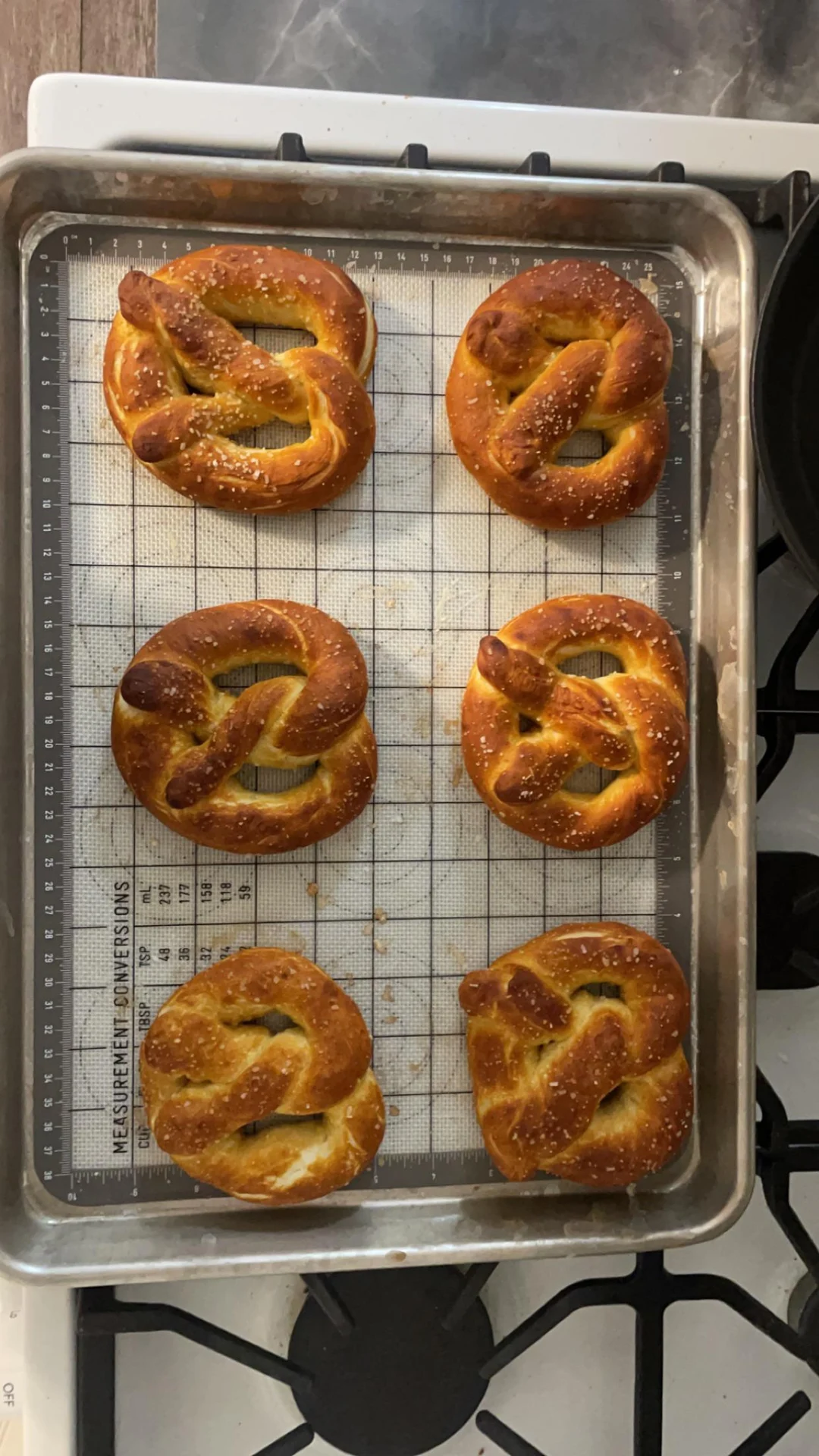Second attempt at pretzels! | Scrolller
