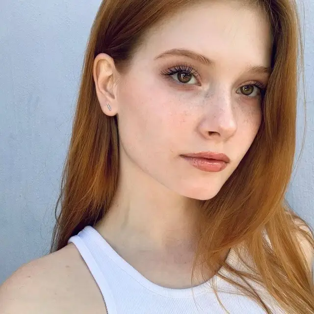 Katya Sitak | Scrolller