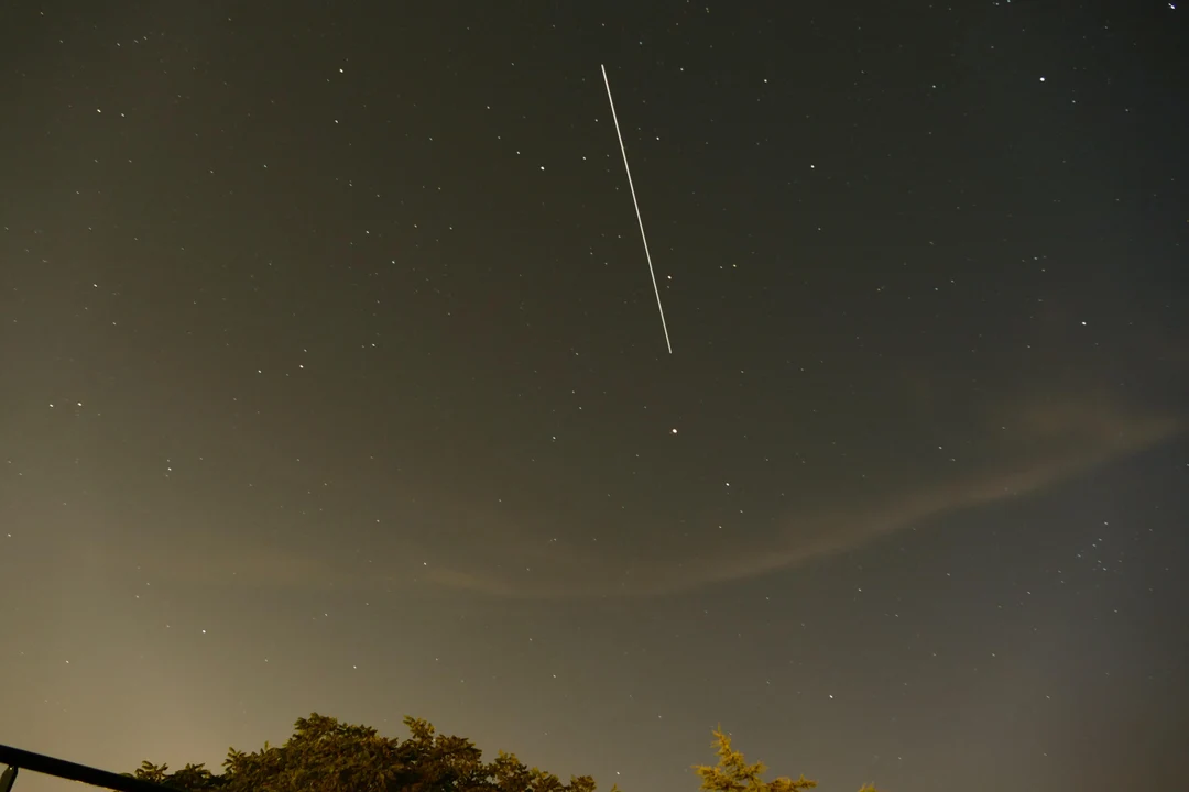 30 seconds of an ISS flyby | Scrolller