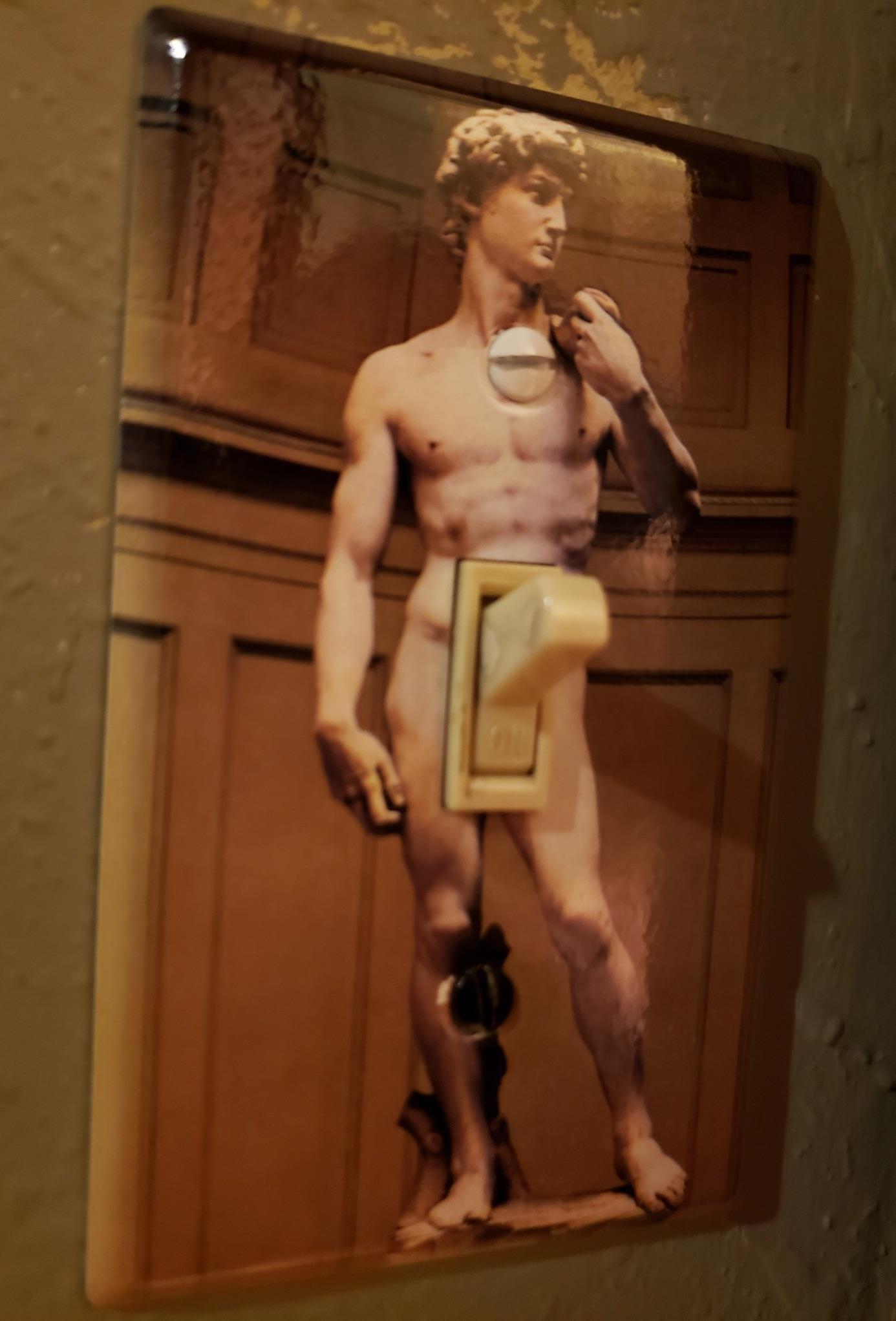 My cousin’s bedroom light switch | Scrolller