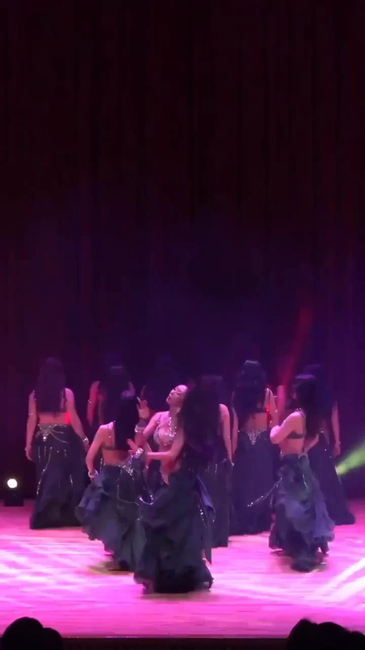 Korean belly dance | Scrolller