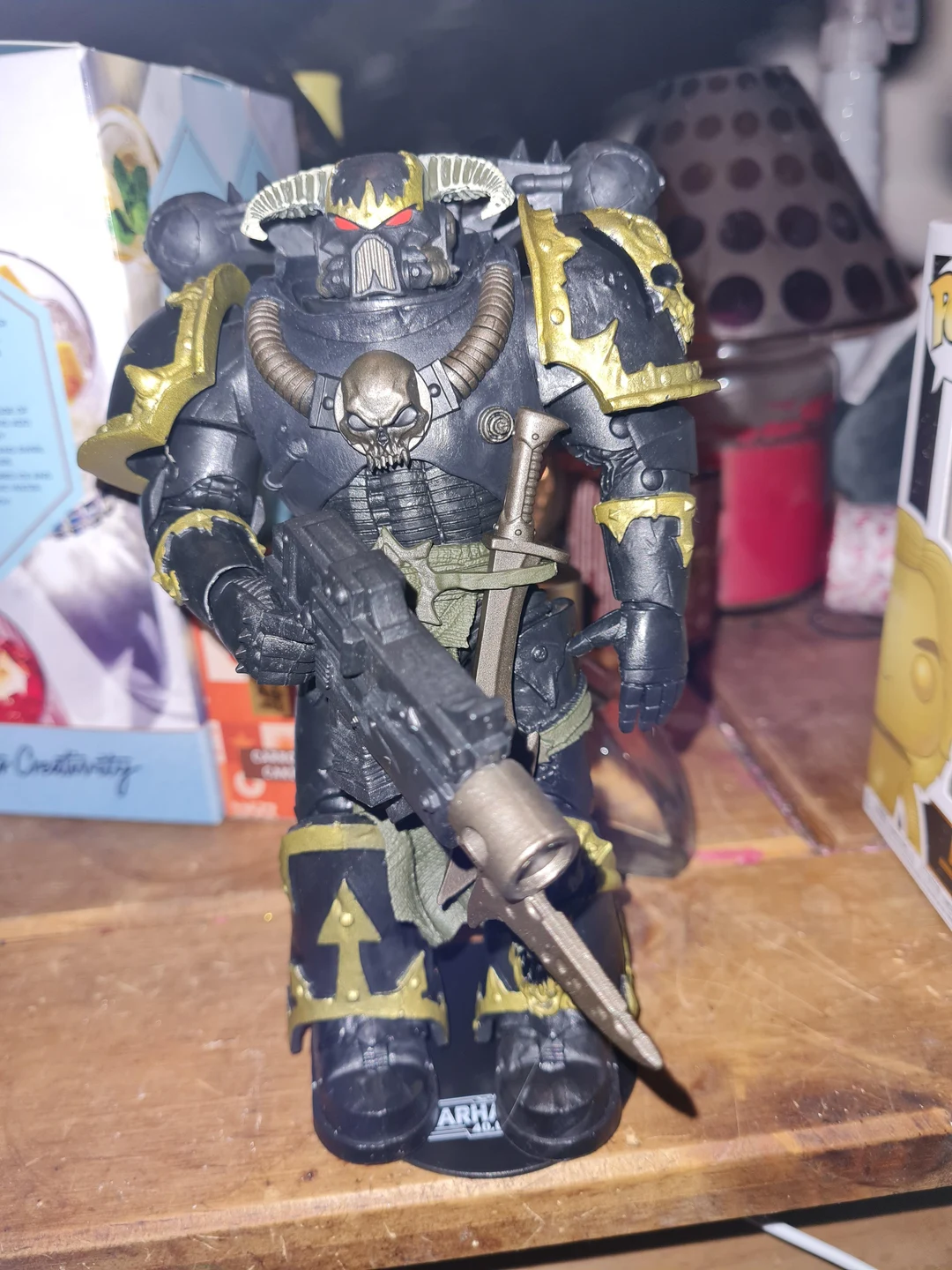 Chaos Space Marine | Scrolller