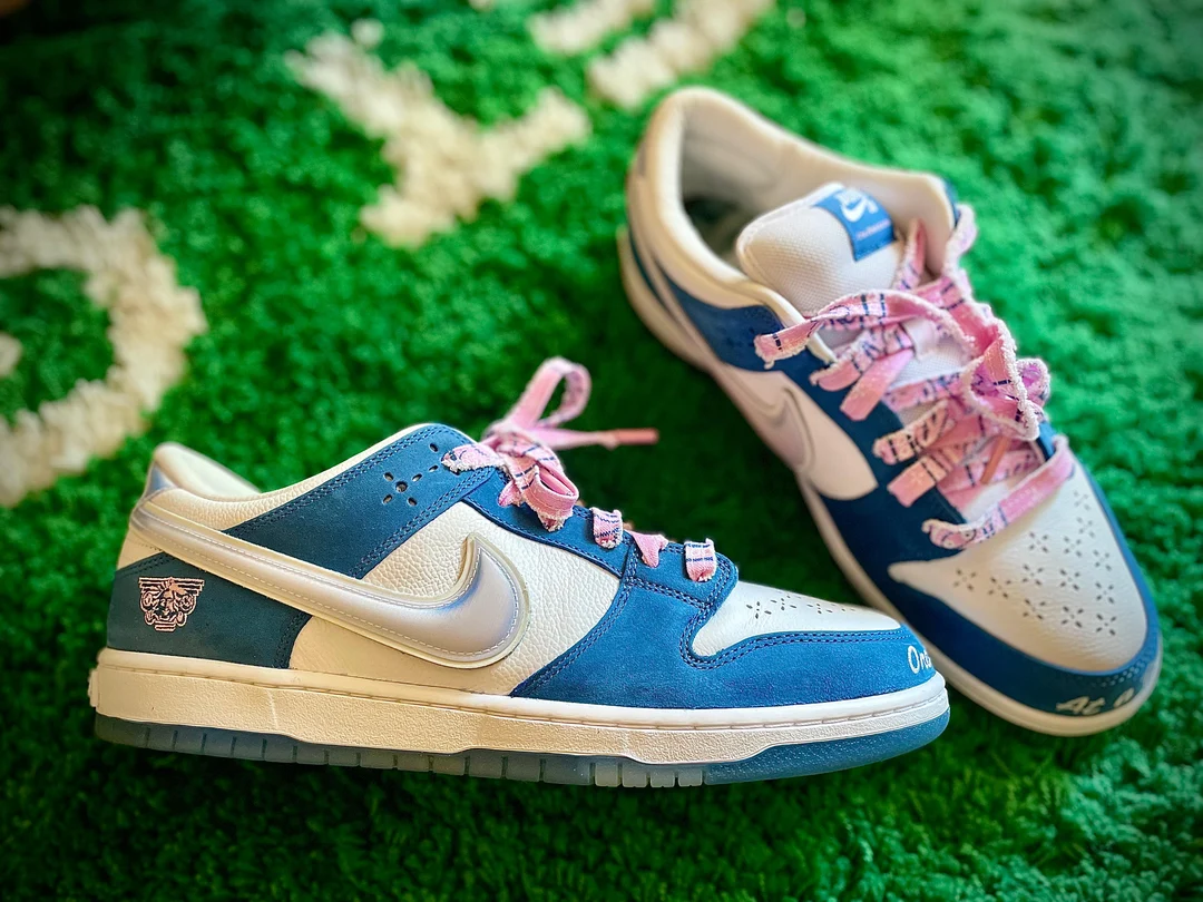 Born x Raised SB Dunk Low | Scrolller