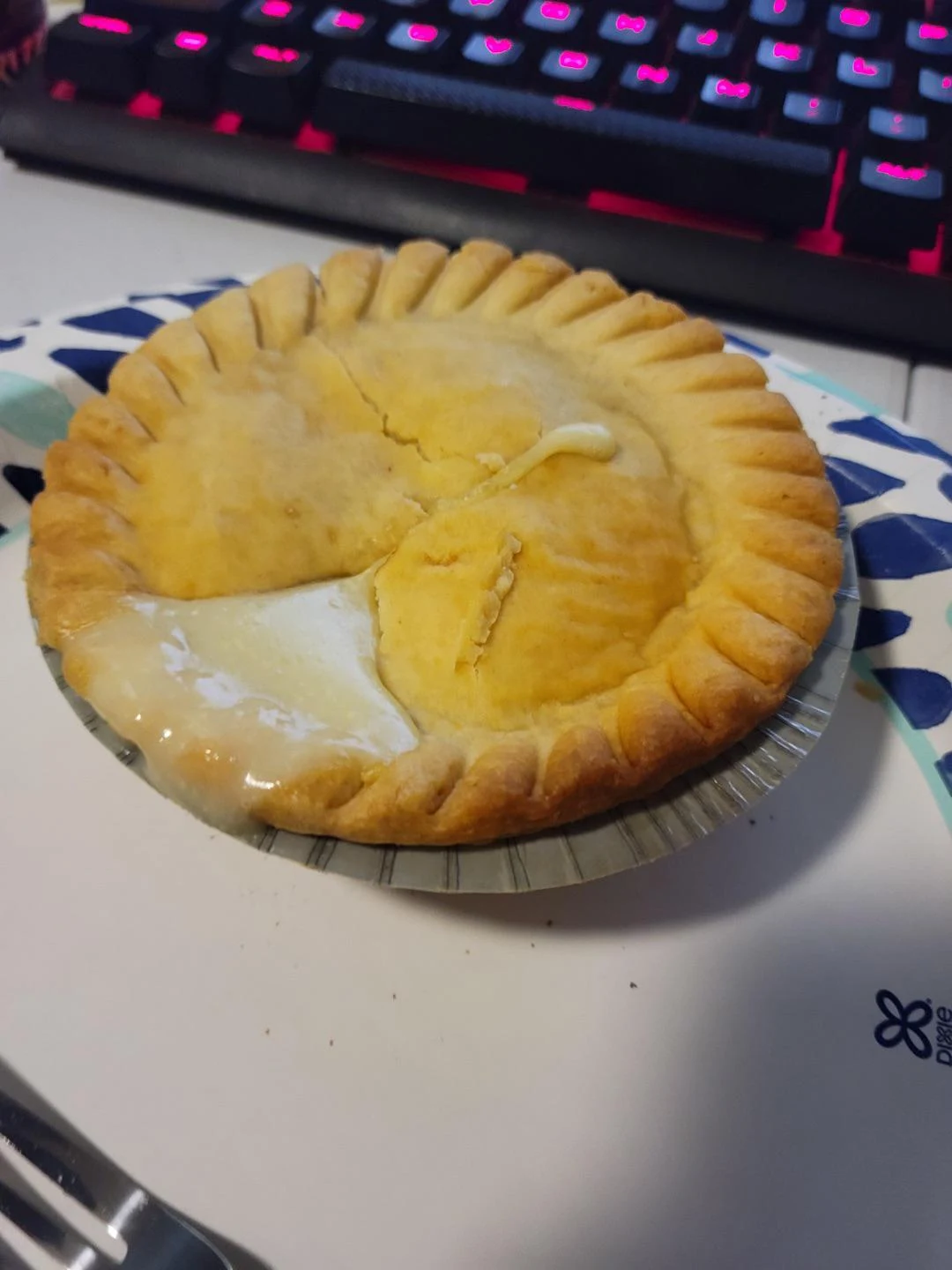 Cream pie? | Scrolller