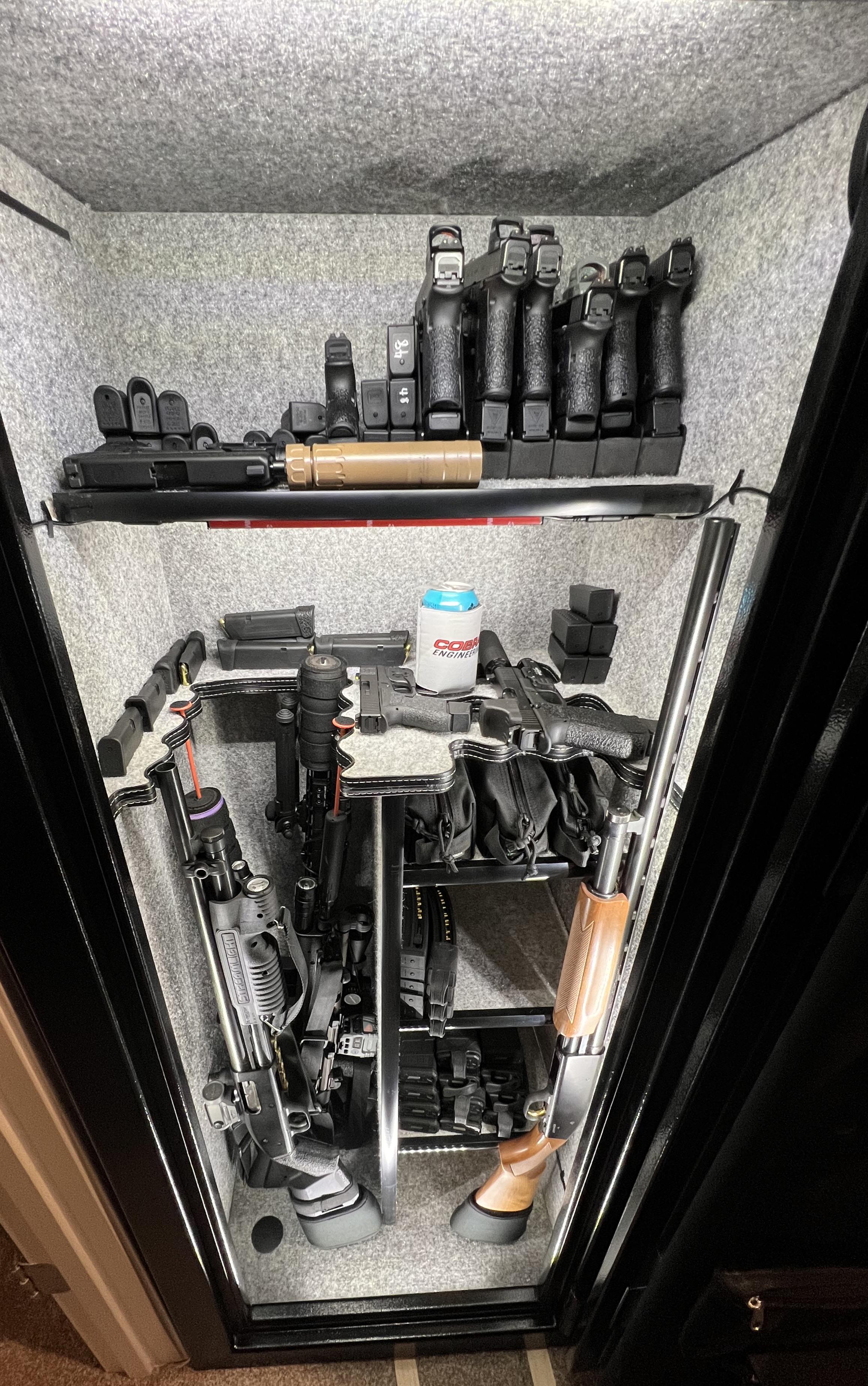 Magazine storage ? | Scrolller