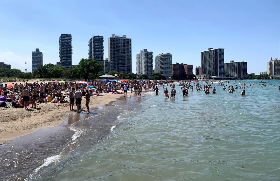 Summertime beach scene at Hollywood Beach, Chicago | Scrolller