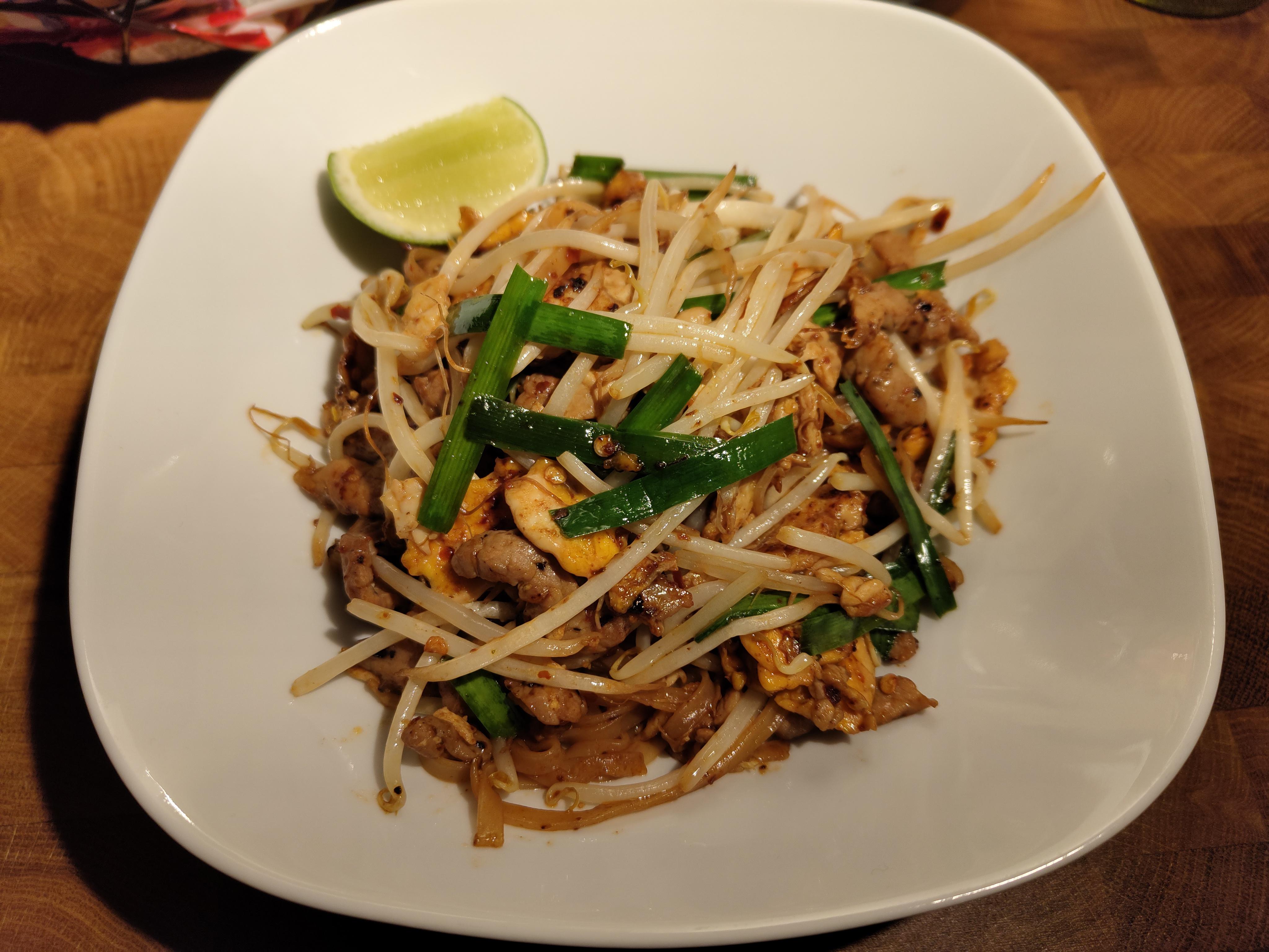 [homemade] Pad Thai | Scrolller