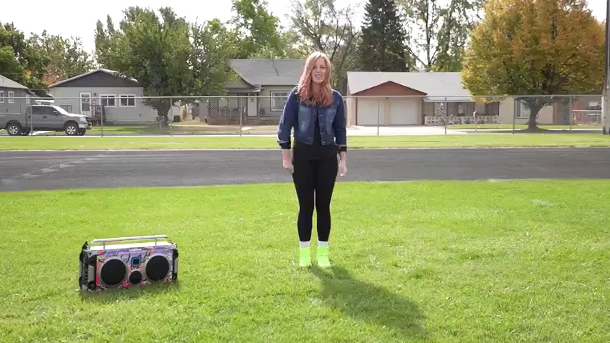 Thriller (Simplified) Dance Tutorial 👨‍🏫 | Scrolller