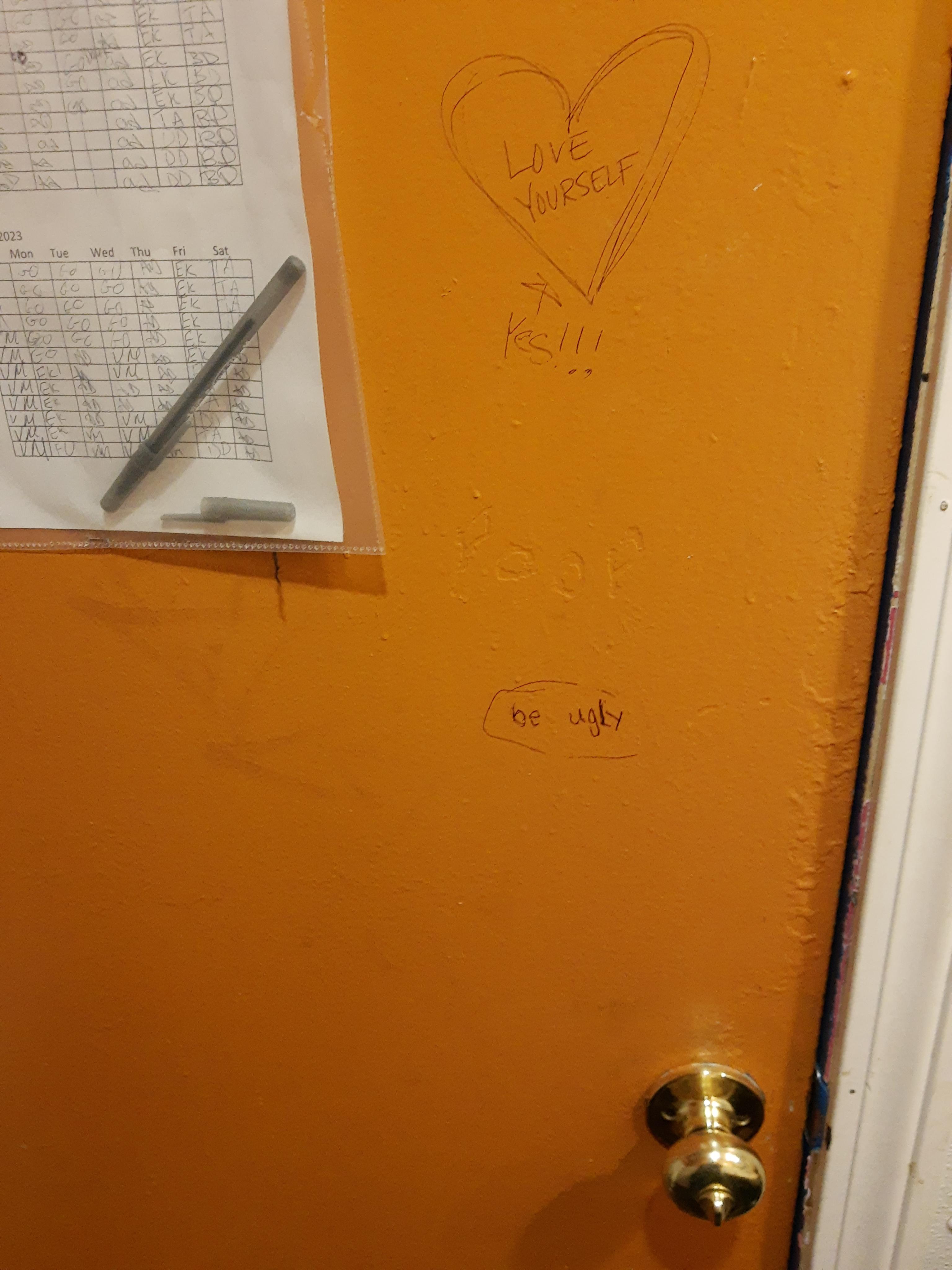 Inspirational bathroom graffiti | Scrolller