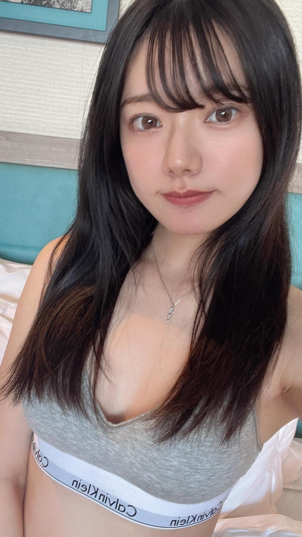 Rena Miyashita | Scrolller