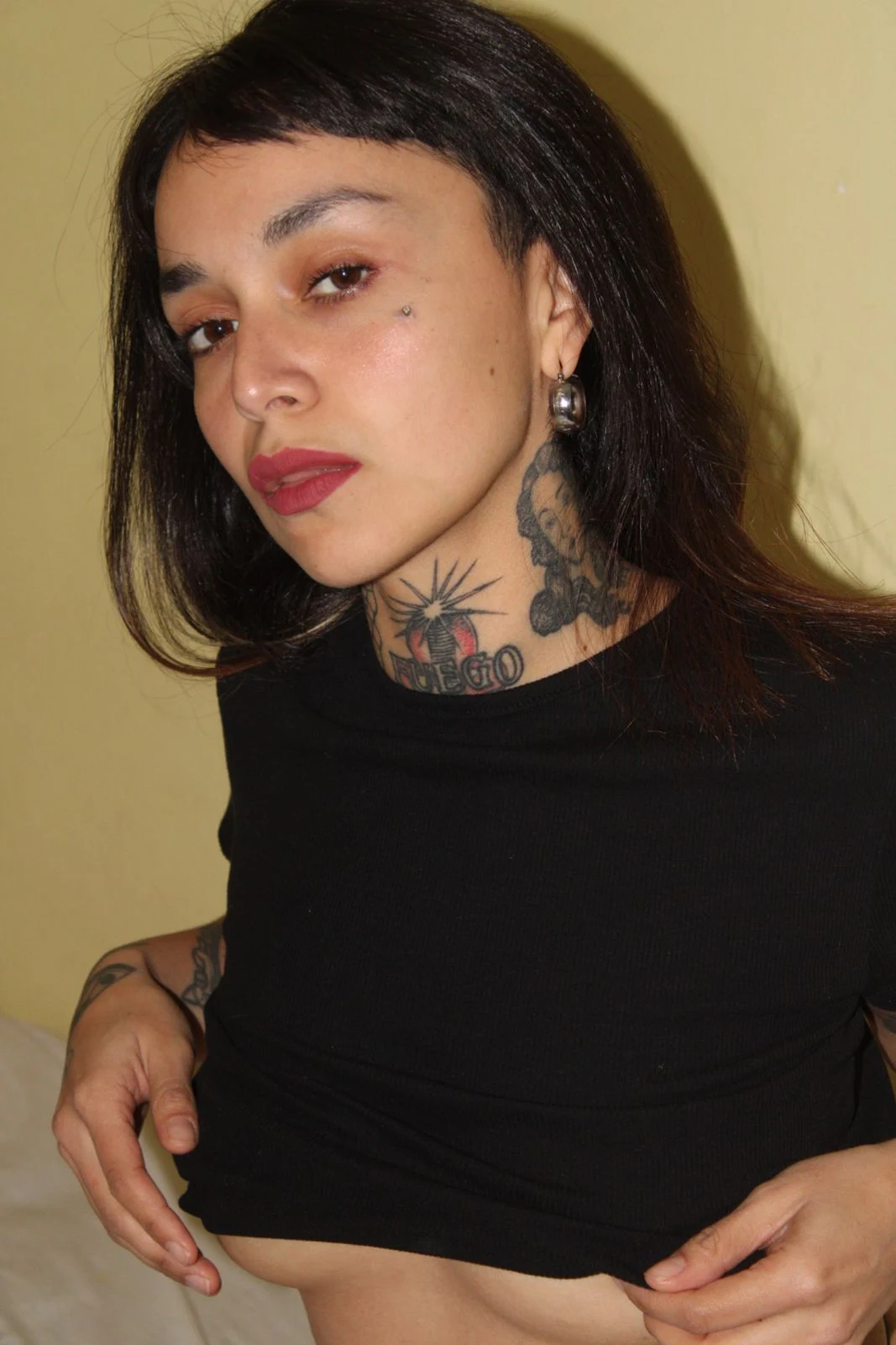 I would never wear bras | Scrolller