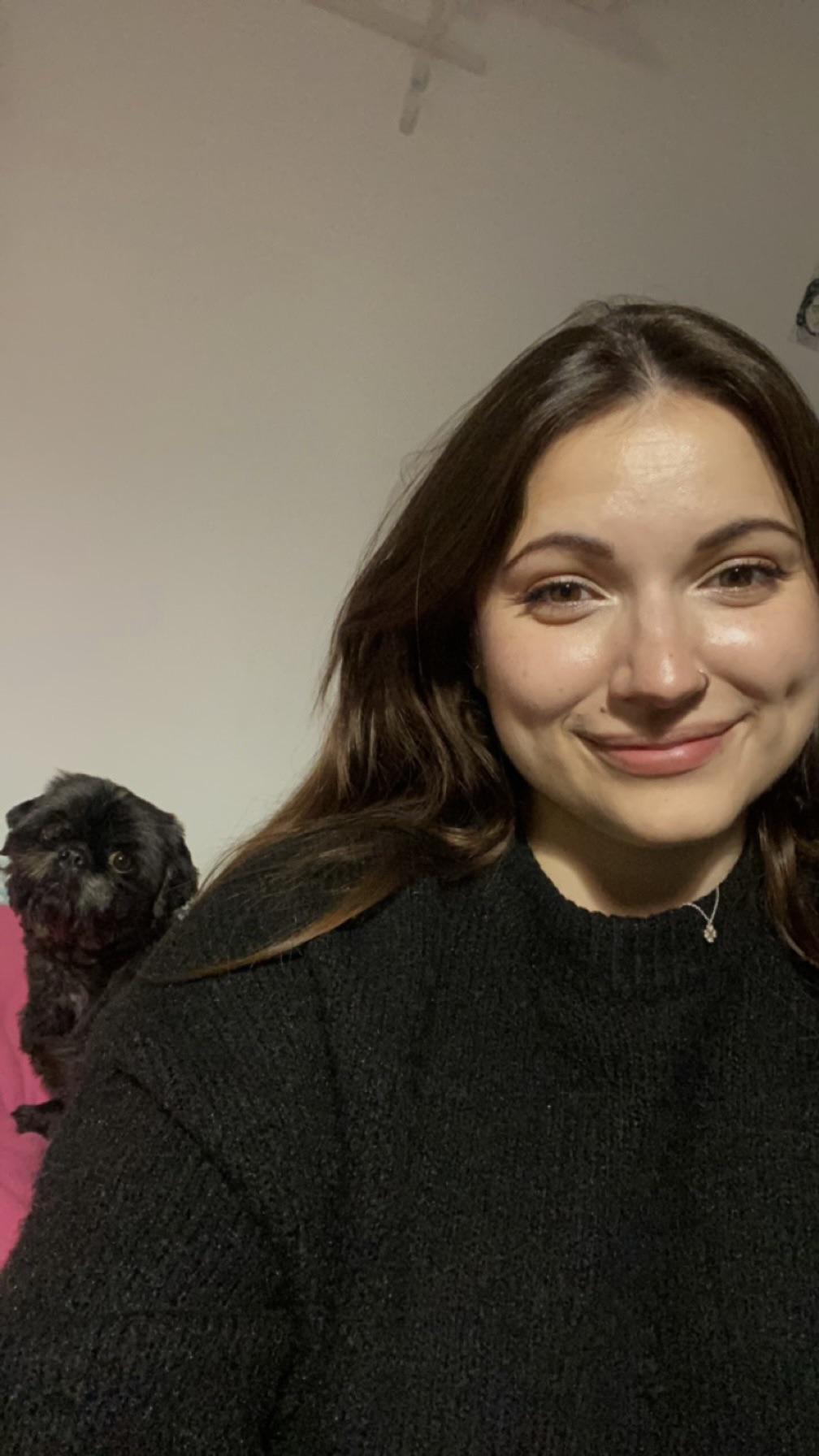 Photobombed by Phoebe | Scrolller