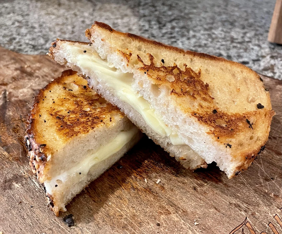 Fresh Sourdough Grilled Cheese | Scrolller