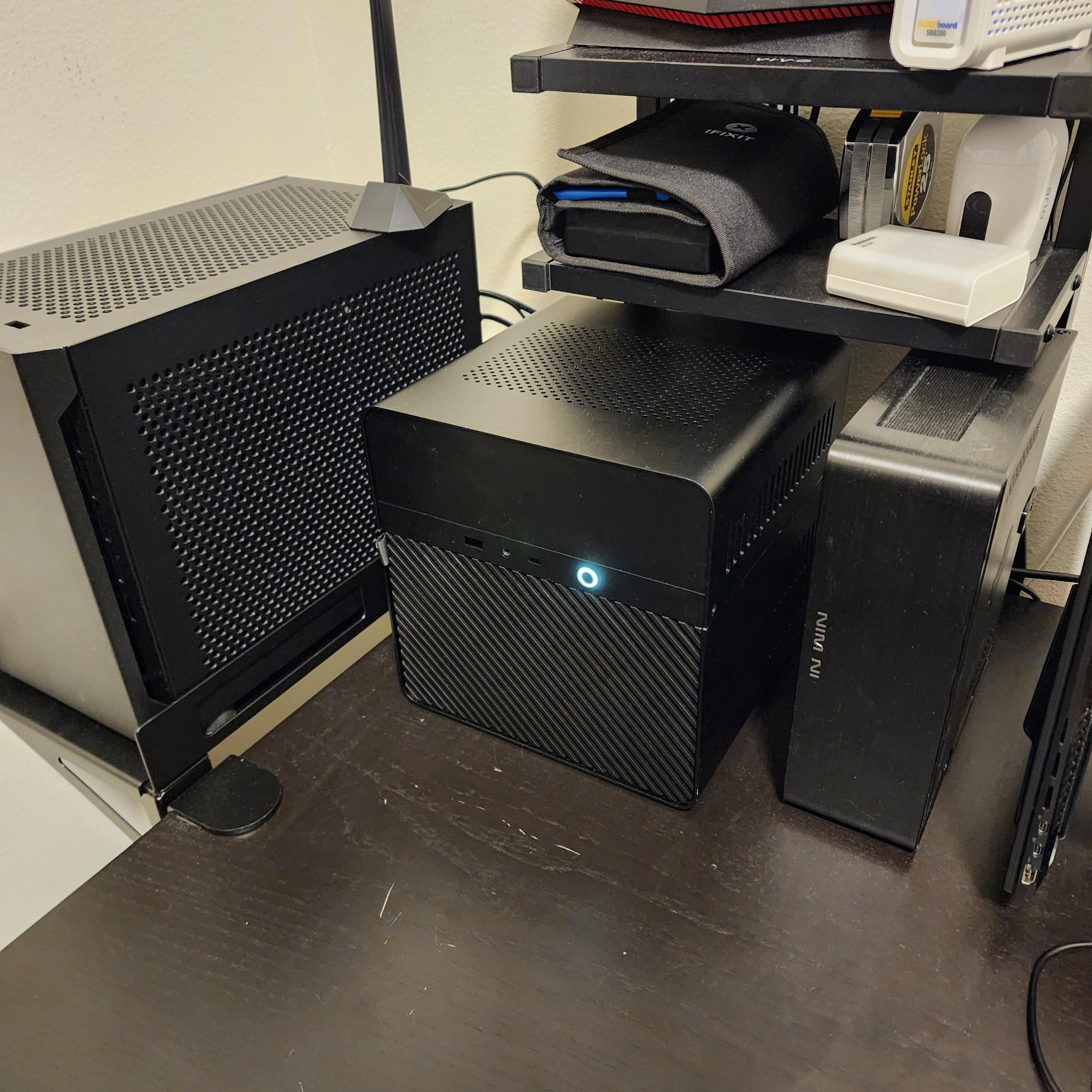 Jonsbo N2 unRaid build | Scrolller