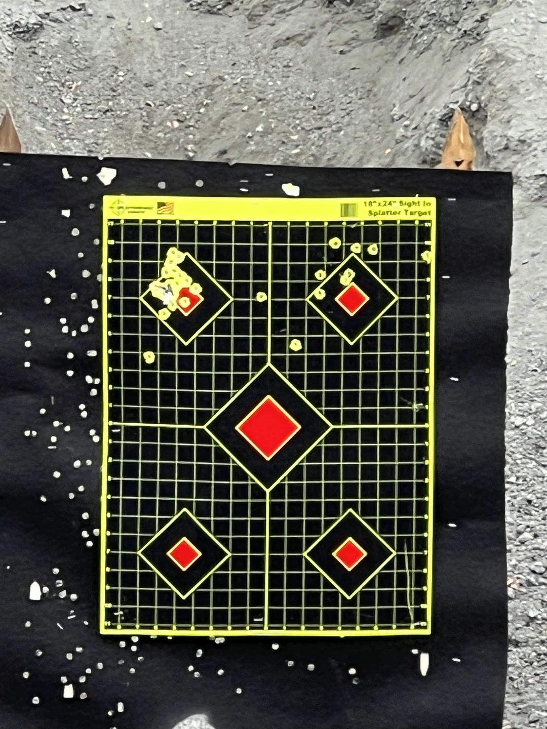 Red dot (left) vs stock sights (right) - Glock 48, 10 yards | Scrolller