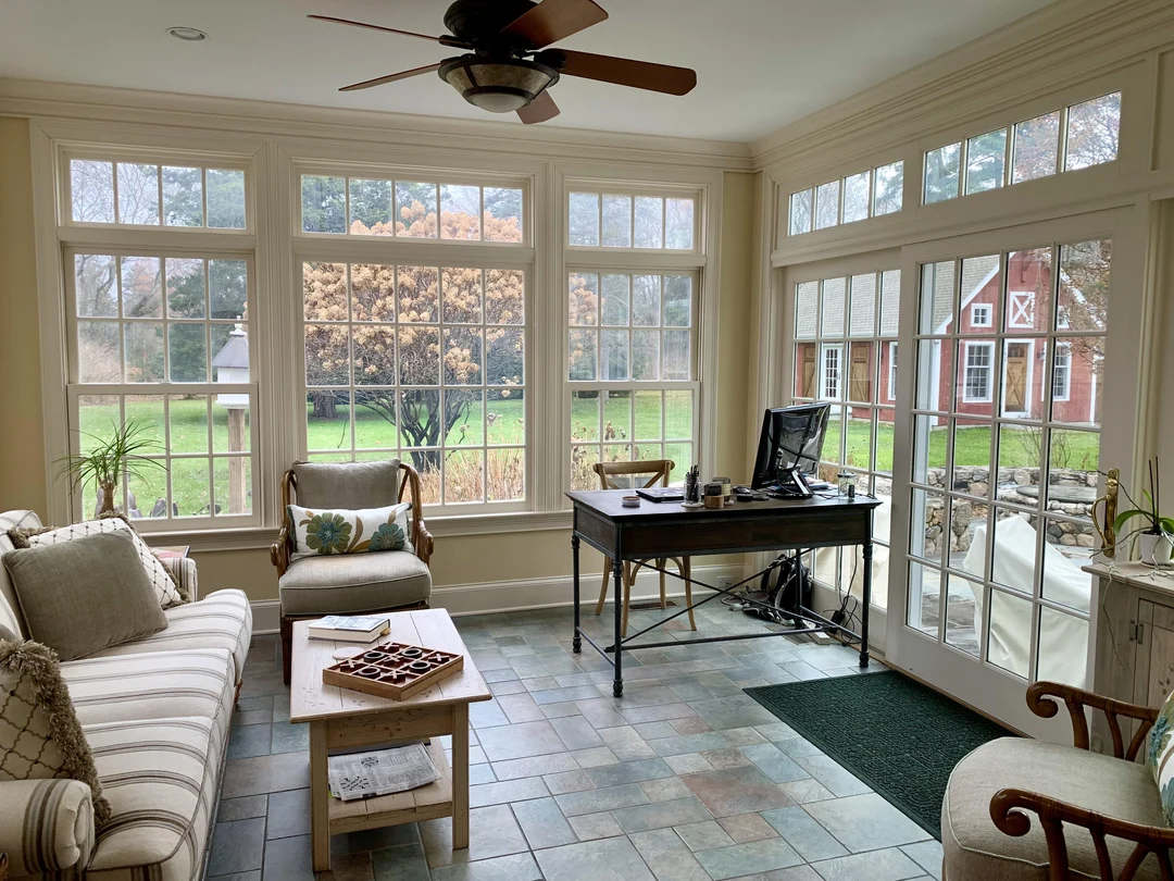 The sunroom in my boyfriend’s family’s house ☀️ | Scrolller