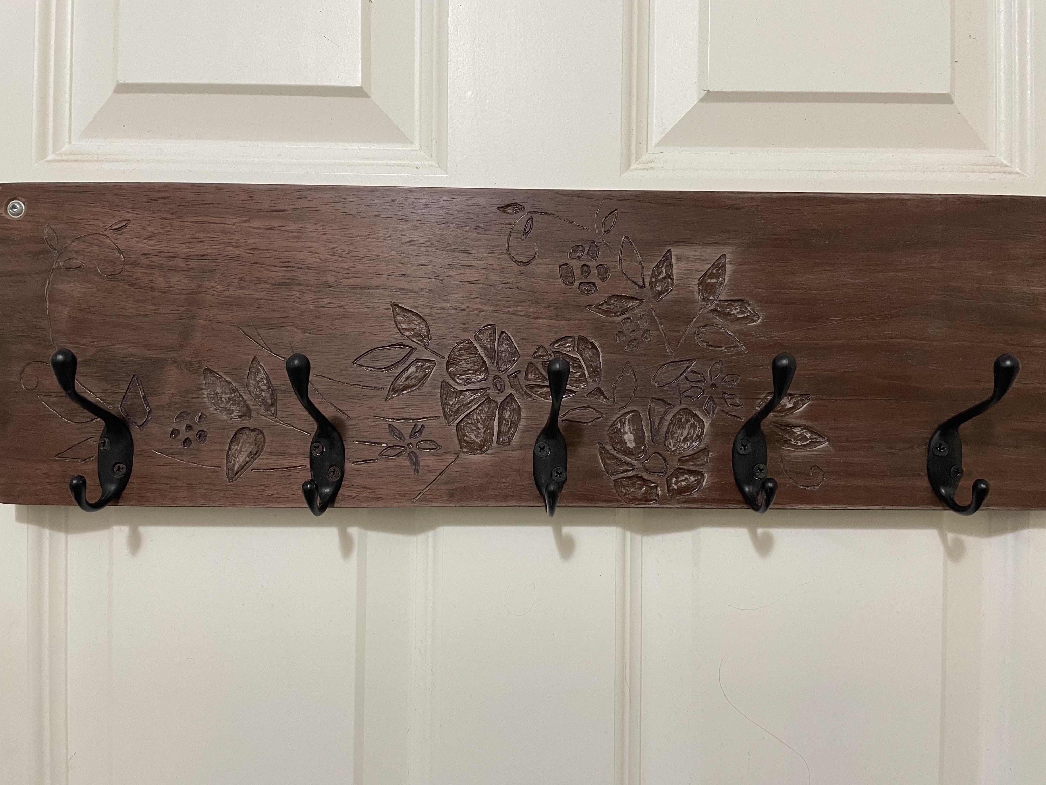 Walnut Towel Hanger | Scrolller