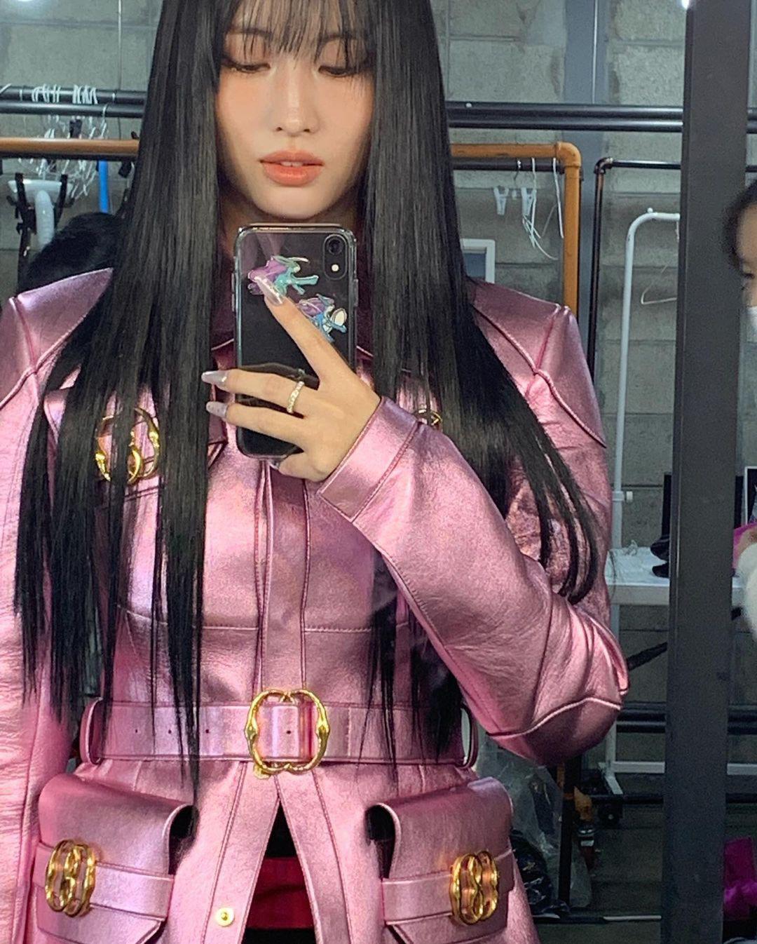 Discover more like Twice: 230128 Momo Instagram Update - Momo in pink and Related Content ...